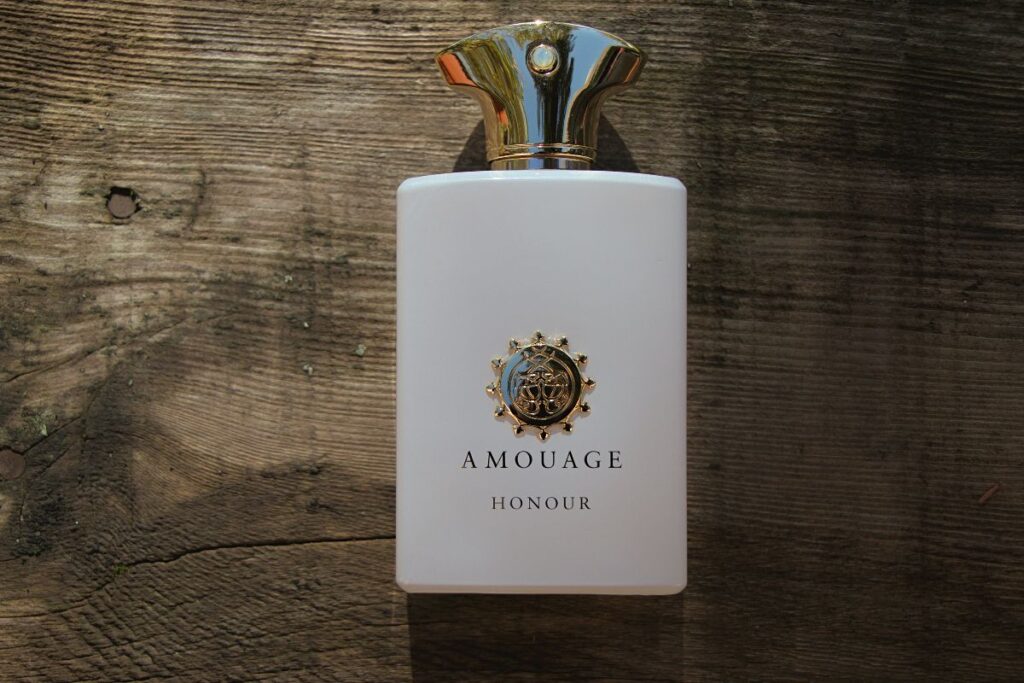 My Top 10 Best Amouage Perfumes Of All Time - Scent Grail